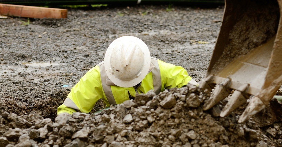 Preventing Caught In/Between Hazard Incidents - HSI